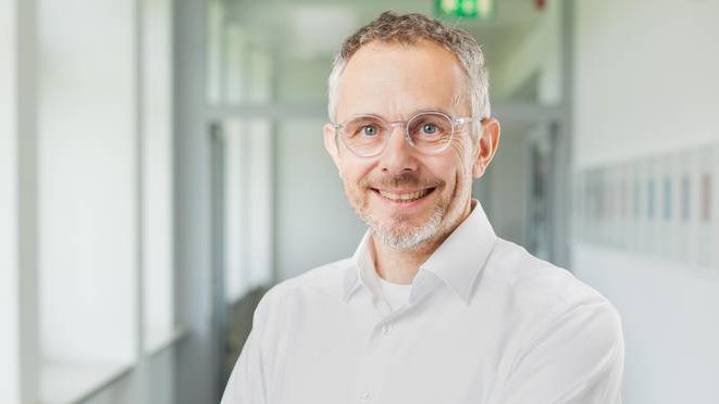Wie wird man eigentlich Professor*in?: Prof. Dr. Marco Hardiman | HAW Kiel